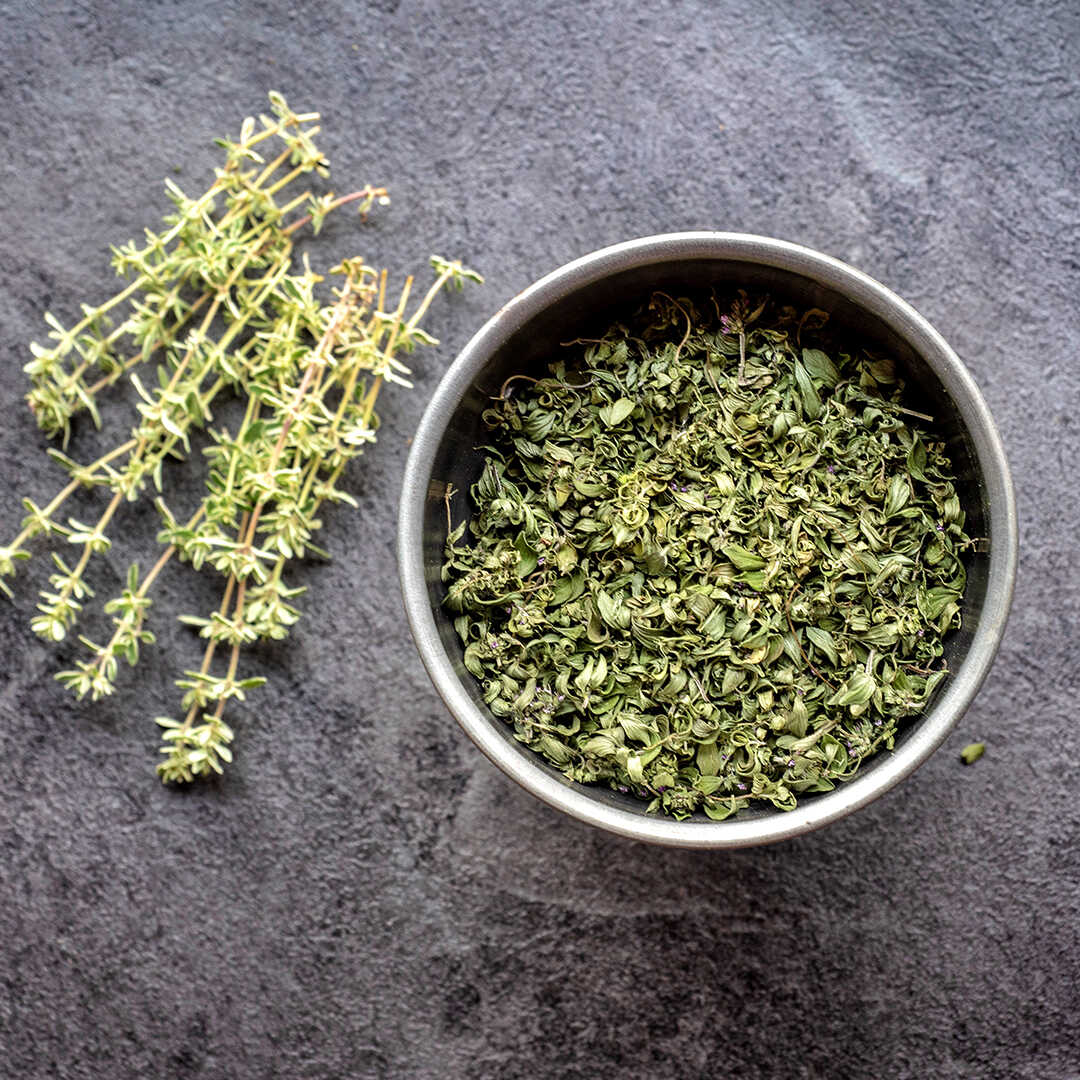 Conoce el mágico poder del tomillo y vuélvelo parte de tu día a día